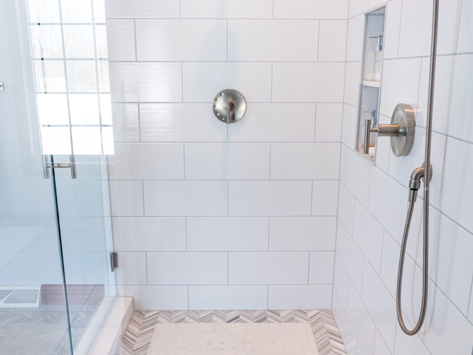 Ceramic vs Porcelain Tiles for Shower: Pros and Cons